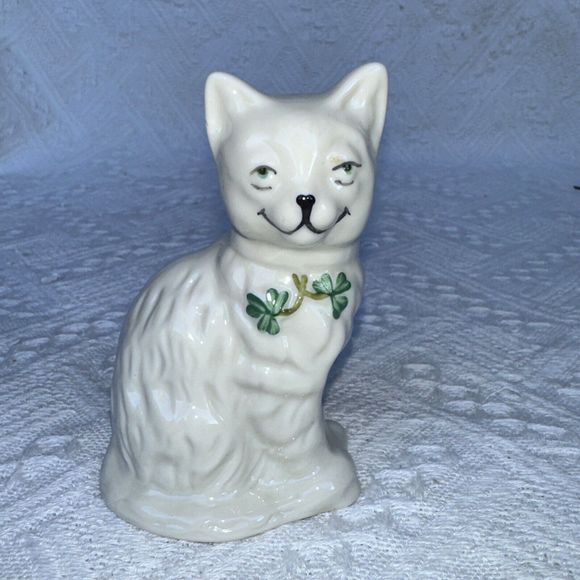 Belleek | Art | 4 Belleek White Cat Figurine In Purrfect Condition ...